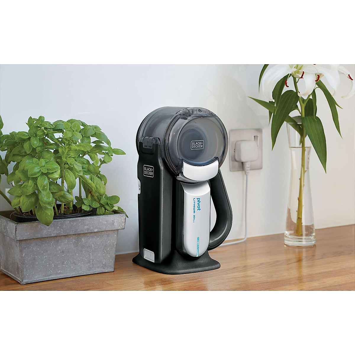 BLACK+DECKER 20V Max Handheld Vacuum, Cordless, Grey (BDH2000PL)