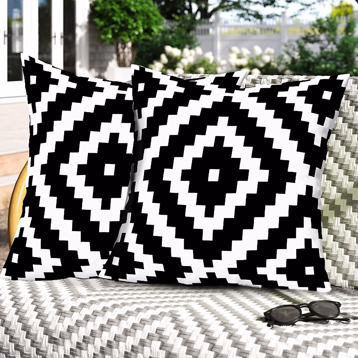 Yaofavo Outdoor Pillow Covers Set of 2, Waterproof Boho Throw Pillow Covers Geometric Pillow Cases for Patio Garden (Black&white-04, 18x18 Inch)