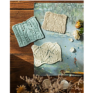 YUYOYE 100% Merino Wool Yarn for Crochet and Knitting, Fingering Weight, Luxurious Soft Handmade Knitted Yarn (06-Navy Blue)