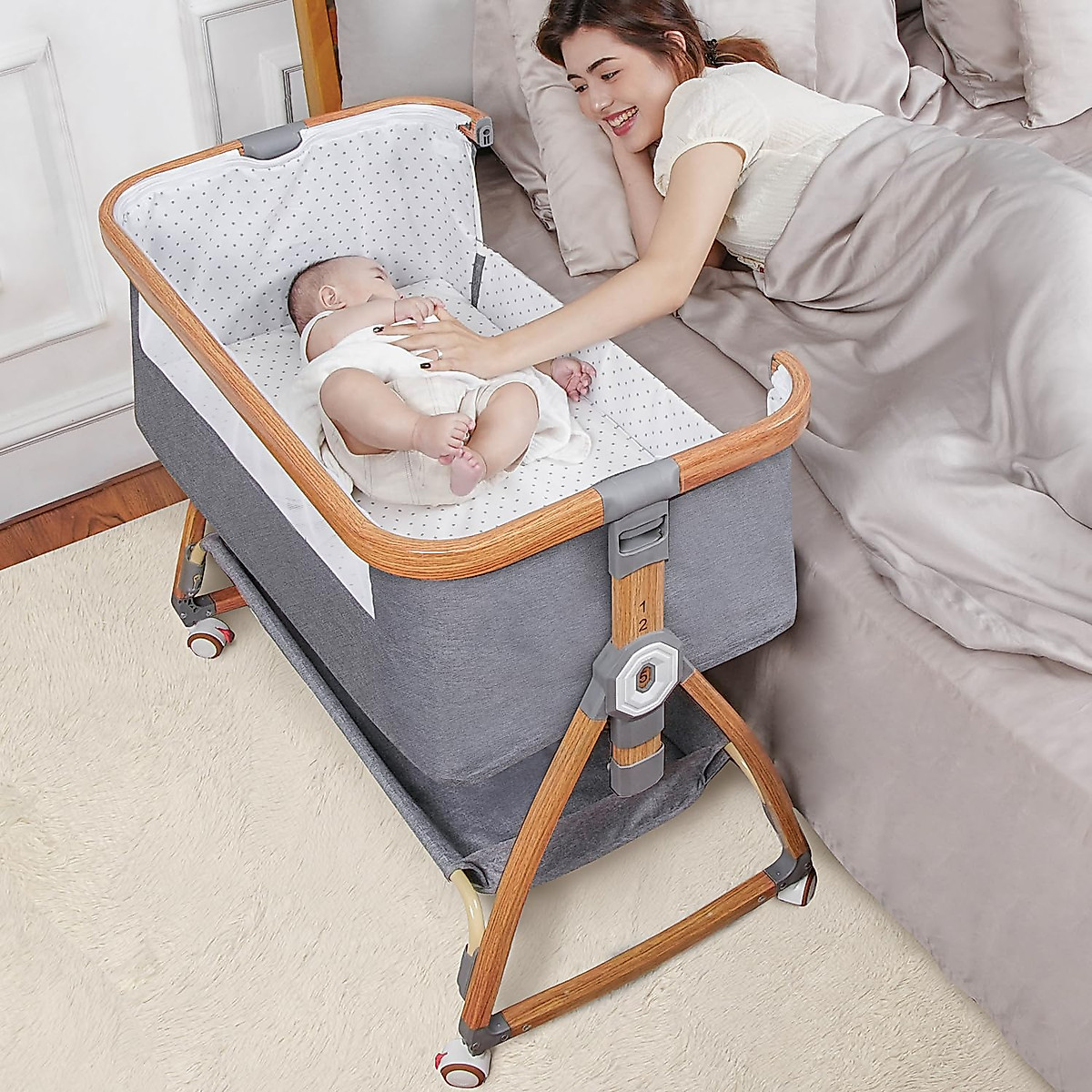 Komcot Baby Bassinet, Bedside Bassinet for Baby, 6 Height Adjustable Baby Bed, 3 in 1 Bassinet Bedside Sleeper with Wheels, Mosquito Net, Portable Bedside Crib for Infant/Baby/Newborn (Light Grey)