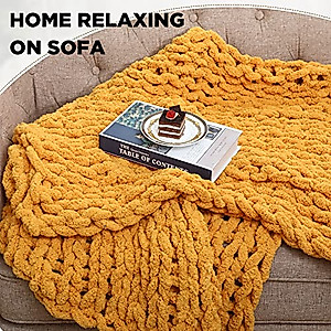 Chunky Knit Blanket Throw 40 x 60 Inch Handmade Chenille Cable Knit Throw Blanket Soft Chenille Yarn Knitted Throw for Bed Sofa Home Decor Chair Couch Pet Mat, Machine Washable (Yellow)