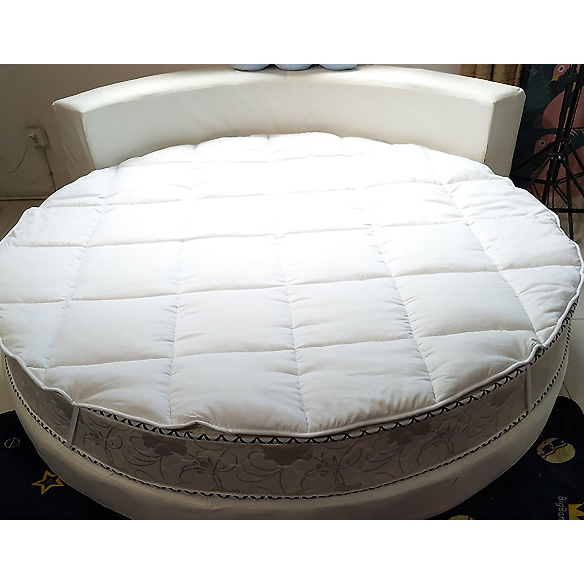 NURCIX Round Bed Mattress Topper, Circle Bed Mattress Protector with Elastic Bands, 100% Cotton Fill Fluffy Down Mattress Pad Pillow Top Mattress Cover,Diameter200cm(79inch)