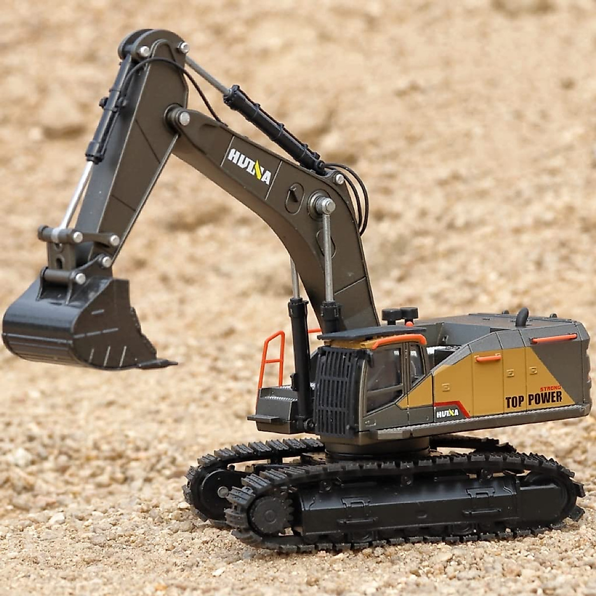 Gemini&Genius Excavator Toy for Kids, Metal Construction Vehicle Track Excavator Toy 1/50 Digger Vehicle Toy, Multi-Articular Movable Excavator Arm and 360 Degree Rotate Cab Truck Toy for Kids