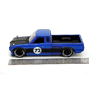 Just Trucks 1:24 Datsun 620 Pickup Die-Cast Truck w/Tire Rack, Toys for Kids and Adults(Blue/Black Stripe)