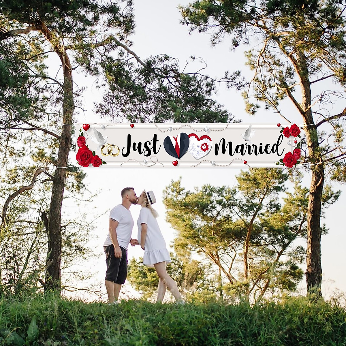 Labakita Large Just Married Banner, Wedding Ceremony Front Yard Banner Sign, Wedding Banner for Outside/Inside, Honeymoon Bridal Shower Wedding Party Decoration Supplies