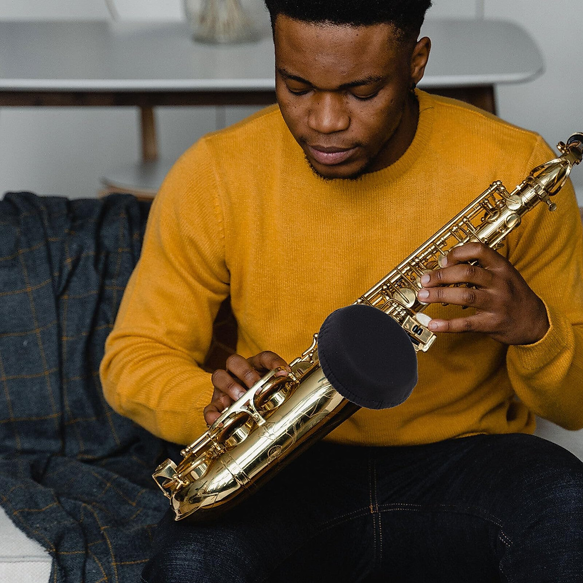 1 PC Sax Horn Hat Saxophone Cover Saxophone Muffler Cover Alto Sax Practice Mute Music Instrument Cover Saxophone Horn Hat Cover for Saxophone Black Fleece Trumpet Cap