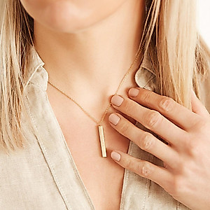 EVE'S ADDICTION Custom Engraved Gold Tone Vertical Name Bar Necklace, 16" Long Chain - Personalized Pillar Necklace - Family Necklace - Gift for Mom - Gifts for Mom