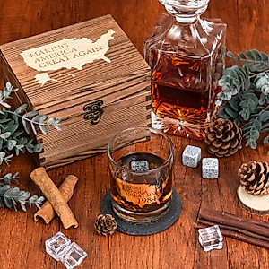 Crisky 40th Birthday Bourbon Whiskey Glass & Stones 40th Birthday Gift for Men Making XX Great Since 1984 Includes One Crystal Whisky Glass, 4 Chilling Stones, 1 Slate Coaster in Luxury Wooden Box
