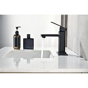 Derengge Bathroom Sink Faucet, Single Handle Bathroom Sink Faucet,1 Hole or 3 Hole Lavatory Vanity Faucet with Deck Plate,Pop up Drain and Water Supply Lines,Matte Black,GFL-0048-MT