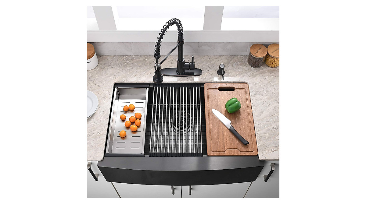 VOKIM 33-Inch Farmhouse Sink with Workstation in Matte Black