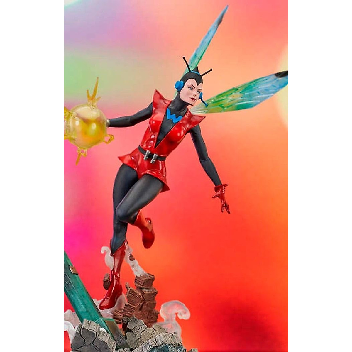 Diamond Select Toys Marvel Gallery: Wasp PVC Statue, Multicolor, 13 inches
