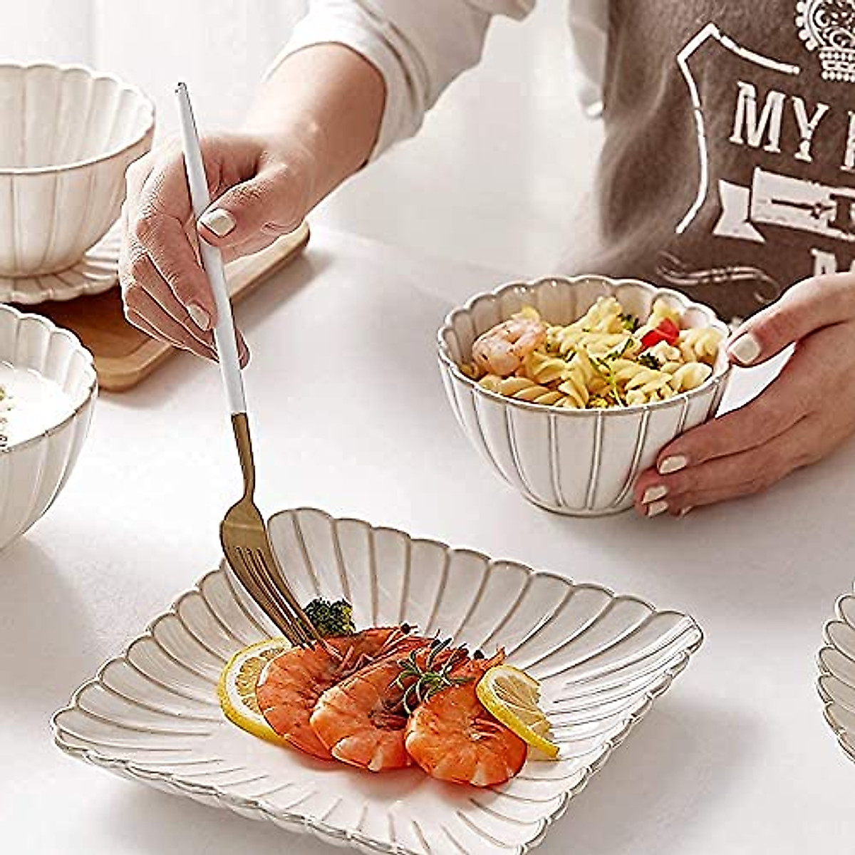 Porcelain Plate and Bowl Set,Dinnerware Set for Home or Special Restaurant, 26 Pcs Dinnerware Sets, Porcelain Tableware Set with Plates and Bowls, White Ceramic Dinner Set for Home Kitchen and Dinnin