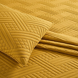 Safonory Quilted Bedspreads Full/Queen Size(90"x96", Mustard Yellow) - Summer Soft Lightweight Microfiber Ultrasonic Embossed Quilt Coverlet Set for Queen Bed - 3 Pieces Bedding Set(1 Quilt, 2 Shams)