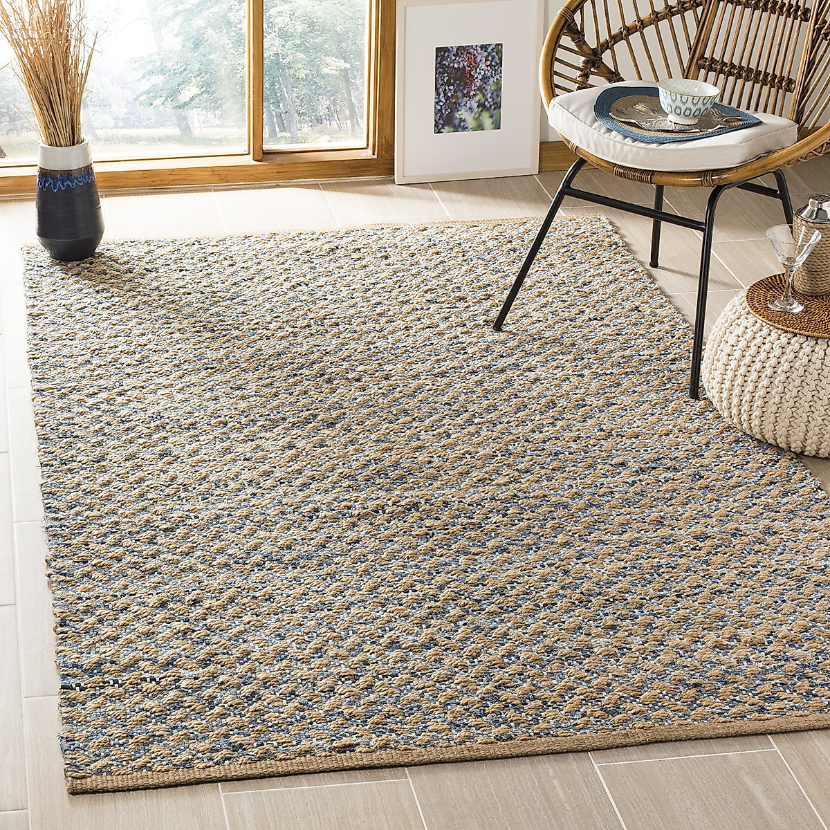 SAFAVIEH Cape Cod Collection Area Rug - 9' x 12', Blue & Natural, Handmade Boho Braided Jute, Ideal for High Traffic Areas in Living Room, Bedroom (CAP305M)