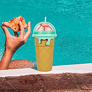 Slushie Maker Cup, 500ml Magic Quick Frozen Smoothies Cup, Portable Squeeze Cup Slushy Maker, Summer Juice Ice Cream Cup Freeze Double Layer Squeeze Cup for Family DIY Homemade