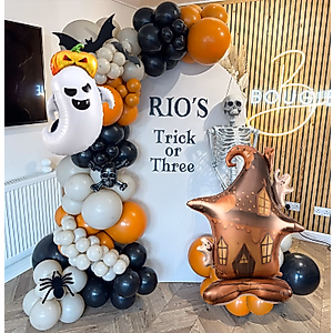 Halloween Balloon Garland Arch Kit, 147pcs Orange Black Sand White Balloons with Large Szie Ghost Foil Balloons Self-Standing Haunted House Mylar Balloons for Halloween Party Little Boo Party Decor