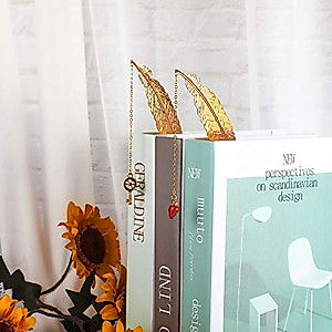 8 Pieces Metal Feather Pendant Bookmarks 3D Gold Vintage Bookmark Shell Tower Strawberry Snowflake Pendant Bookmarks Presents for Teens Adults Friends Readers Students