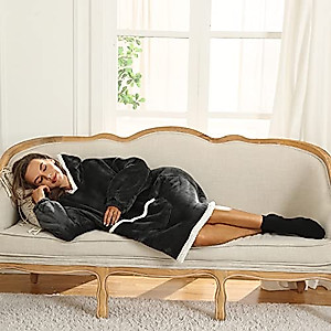 Wearable Sherpa Oversized Blanket Hoodie, Super Soft Warm Sweatshirt with Hood Pocket and Sleeves, Thick Plush Hooded Blanket for Women Men, One Size Fits All, Grey
