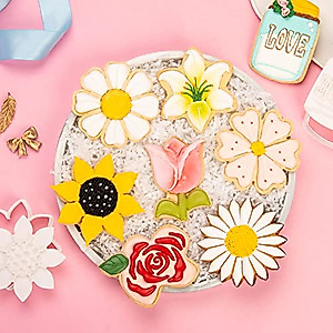 Flycalf Sunflower Cookie Cutters Flower with Plunger Stamps Holiday PLA Baking Accessories Cutter Molds Decorative Party 3.5" Kitchen Cake Supplies