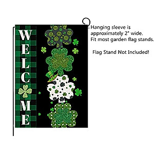 Shamrocks Welcome Garden Flags, St Patrick's Day Green Buffalo Plaid Garden Falg Vertical Double Sized Burlap Spring Flag for House Yard Outdoor Decor 12.5 x 18 Inch