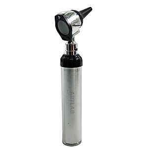 New SYNAMED USA 3.2V Otoscope Set Includes Set of Disposable Specula Adaptor and 3 Sizes of reuseable Specula Plus Hard CaseCase + 2FREE Bulb (CYNAMED Brand