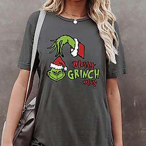 3Pcs Christmas Iron on Transfer Christmas Vinyl Iron on Patches Winter Xmas Heat Transfer Sticker for T Shirt Pillow Covers Jackets Backpacks Bags Xmas DIY Craft Supplies