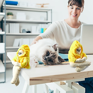 Zhanmai 2 Pieces Banana Doll Plush Stuffed Man Toy with Magnet Pose Funny Man Doll Decompression Toy Plush Pillow Toy Stuffed Doll Toy Present for Teens, Yellow, 7.1 Inch/ 18 cm