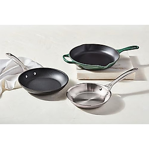 Le Creuset Enameled Cast Iron Signature Iron Handle Skillet, 10.25" (1-3/4 qt.), Artichaut