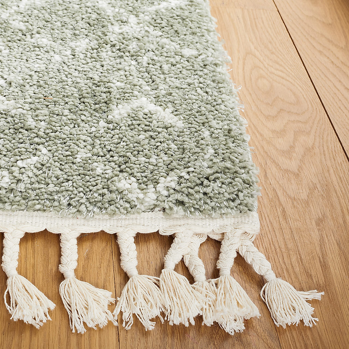 SAFAVIEH Berber Fringe Shag Collection Area Rug - 6'7" x 9', Sage & Ivory, Moroccan Design, Non-Shedding & Easy Care, 1.2-inch Thick Ideal for High Traffic Areas in Living Room, Bedroom (BFG516W)