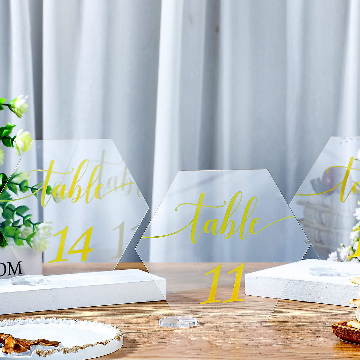30 Pcs Gold Acrylic Wedding Table Numbers with Stand Printed Clear Acrylic Table Number Stand Table Number Signs for Wedding Reception Event Party Dining Room(Hexagonal)