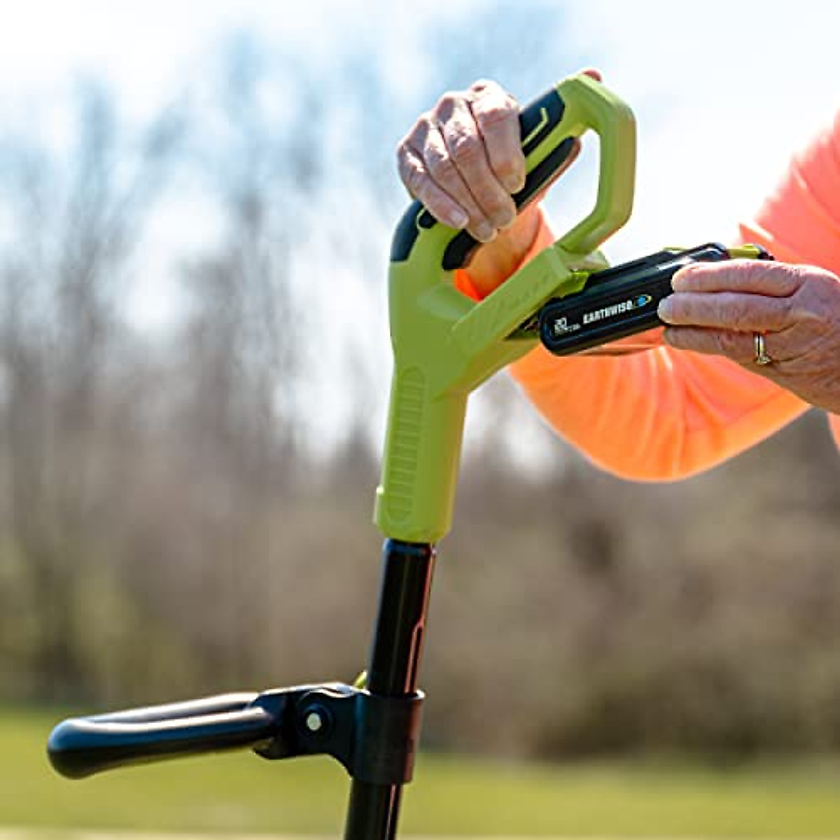 Earthwise Power Tools by ALM TC70020IT 20-Volt 7.5-Inch Cordless Electric Garden Tiller Cultivator, (2AH Battery & Fast Charger Included