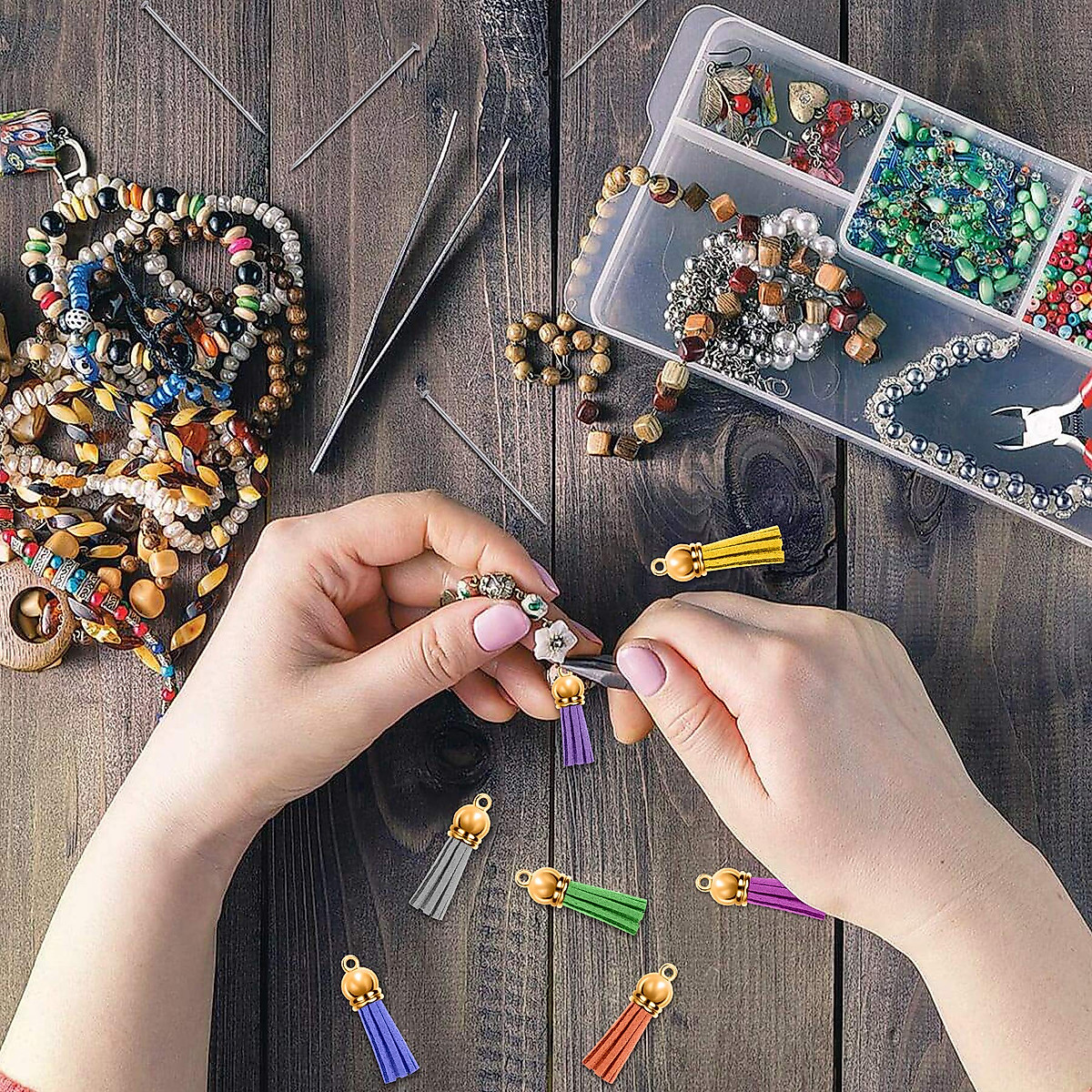 Duufin 200 Pieces Keychain Tassels Bulk Leather Tassel Colored Tassel Pendants for DIY Keychain and Craft, 40 Colors (Gold Cap)