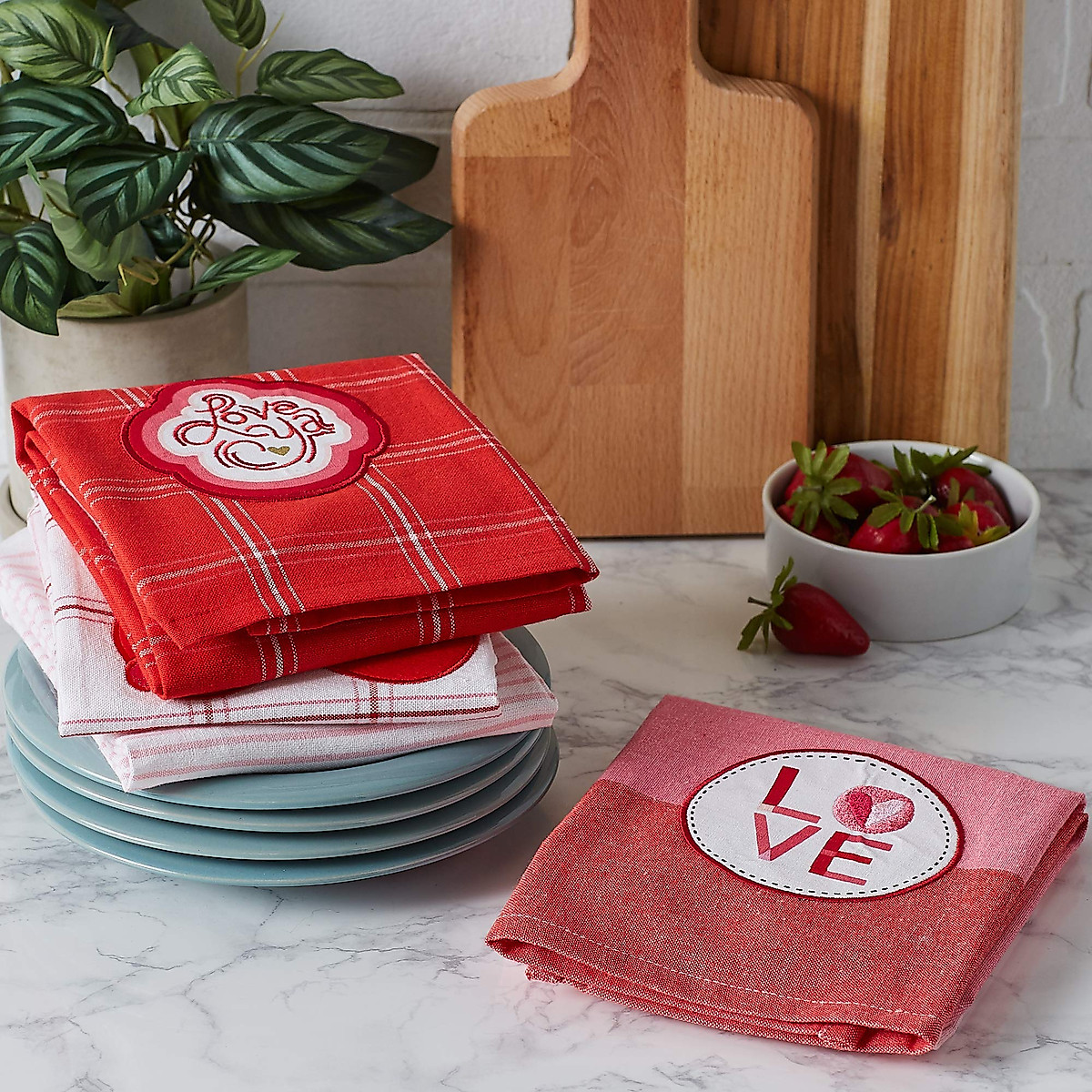 DII Valentine's Day Collection Kitchen, Dishtowel Set, 18x28, Love Assorted, 4 Piece