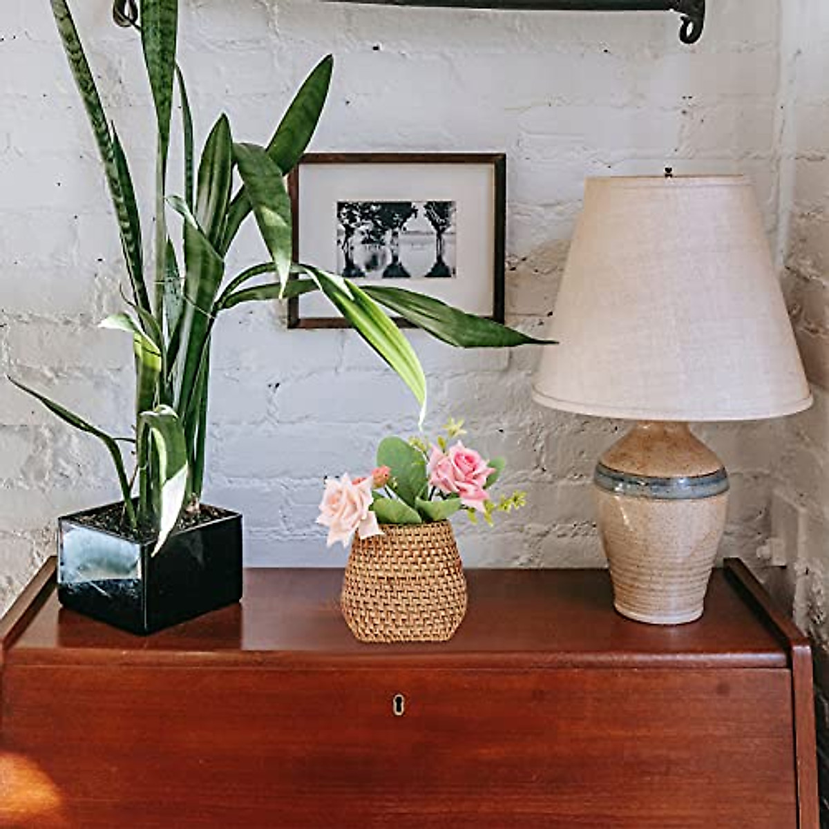 Operitacx Woven Pen Container Rattan Pencil Holder Wicker Pen Cup Rattan Vase Makeup Brushes Holder Desktop Sundries Organizer Container Box for Office Home Utensil Cutlery