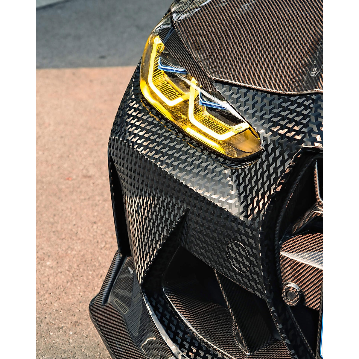 VViViD Designer Black Carbon Fiber Vinyl Wrap (Triangle Carbon, 1ft x 5ft)