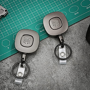 MNGARISTA 2 Pack Heavy Duty Metal Retractable Keychain with Belt Clip, 8 oz Retraction, 31.5" Steel Cable, Zinc Alloy ID Badge Reel Key Chain Retractor (Dark Gray)