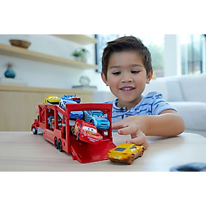 Mattel Disney and Pixar Cars Mack Hauler, 13-inch Toy Transporter Truck with Ramp & Carry Storage for 12 Vehicles