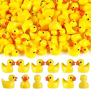 FRIUSATE 100 PCS Mini Resin Duck Miniature Duck Figures Micro Landscape Aquarium Dollhouse Ornament Potted Plants Decoration DIY Charms for Birthday Party Accessories, Tiny Duck(Yellow)
