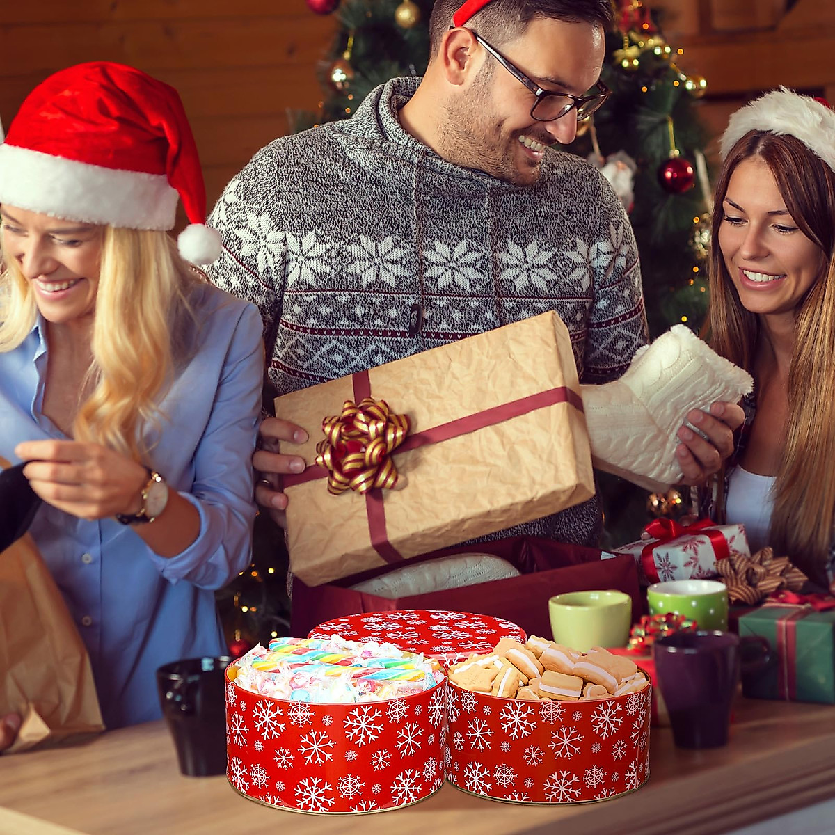 Suttmin 6 Pcs 7'' Christmas Cookie Tins with Lids Round Metal Cookie Container Xmas Snowflake Boxes Empty Holiday Decorative Tins for Gift Giving Cookie Baking Chocolate Snack Storage Cookie Tins