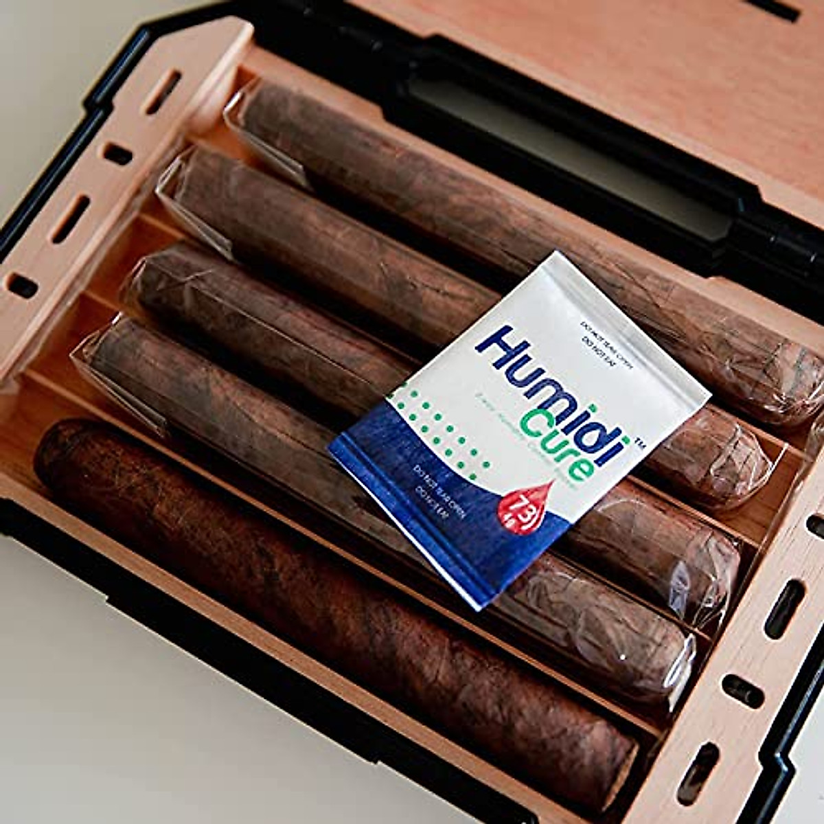 Humidi-Cure 10Packs RH73% Cigar Humidors,2-Way Humidity Control Packs,73% Humidor Packets with RH Indicator Card,Size 8g