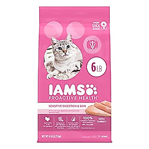 IAMS PROACTIVE HEALTH Adult Sensitive Digestion & Skin, Dry Cat Food with Turkey Cat Kibble, 6 lb. Bag