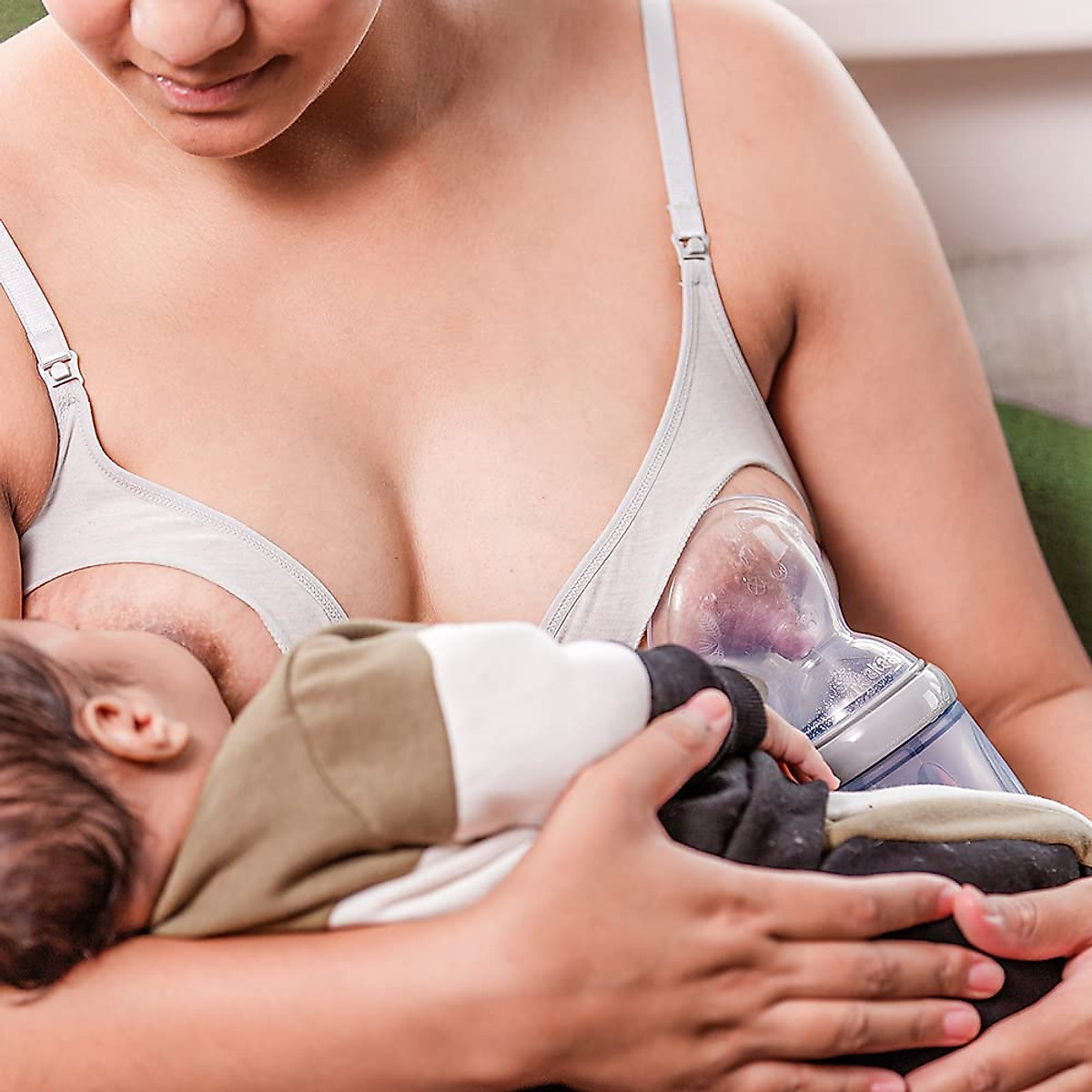 haakaa Gen.3 Manual Breast Pump 8oz/250ml (Grey) with Lid - Silicone Breast Pump for Breastfeeding Mom Collector Liquid Gold, 3rd Generation haakaa Pump with Large Capacity & Strong Suction