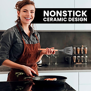 Kitchen Utensils Sets Cooking Utensils sets Wood Spoon Silicone Heat Reaistant Non stick Cookware Set Wooden Handle Spatula Set With Holder Cooking Gadget tool Food Graded BPA Free Non Toxic 12 pieces