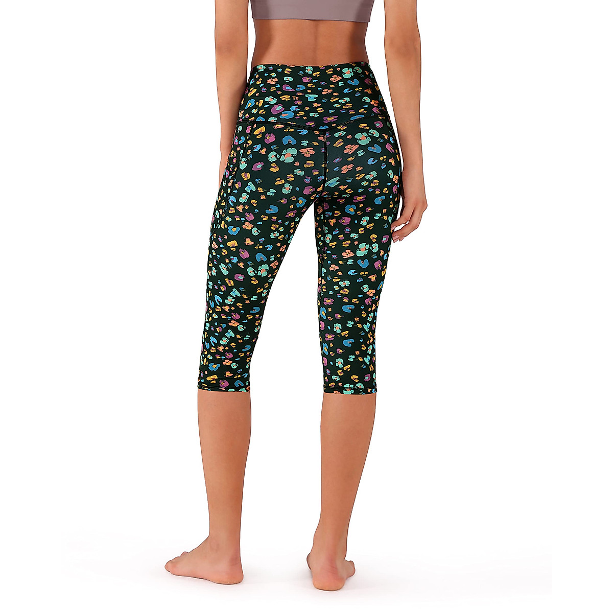 ODODOS Women's High Waisted Printed Yoga Capris with Pocket, Tummy Control Non See Through Workout Sports Running Athletic Capri Leggings, Colorful Camo, Large