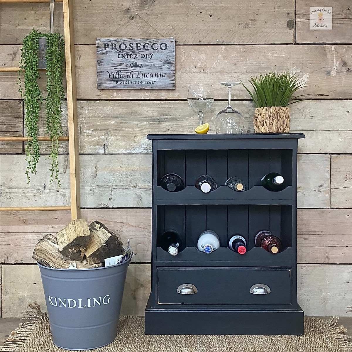 Dixie Belle Paint Company Chalk Finish Furniture Paint | Midnight Sky (8oz) | Matte Blue Black Chic Chalk Mineral Paint | DIY Furniture Paint | Made in the USA