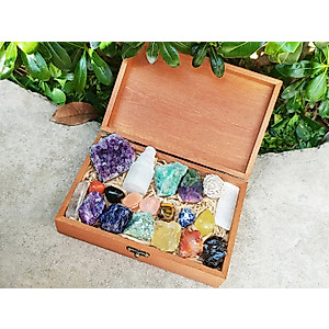 Aovila Premium Crystals and Healing Stones Gift Set in Wooden Box - Chakra Stones Healing Crystals Set for Beginners, Natural Healing Crystals and Stones - Valentines Day Crystal Gifts for Her Women