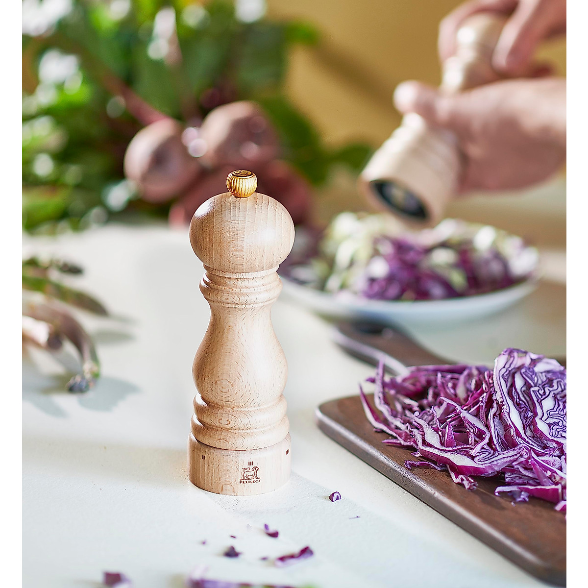 Peugeot - Paris u'Select Manual Pepper Mill - Adjustable Grinder - Beechwood, Natural