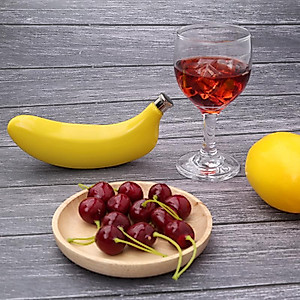 Banana Flask for Liquor Disguise for Men Women 5 oz Pocket Hip Flask with a Funnel for Funny Gift Hidden Whiskey Bottle Alcohol Pot for Men Traveling Fishing Hunting Hiking Camping