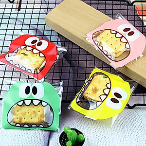 Yssreey 400 Pcs Cute Cookie Bags Resealable Gift Bags, 4 x 4 Inches Self Sealing Cellophane Bags for Kids Party Packaging Cookies Gifts Favors Products Candy