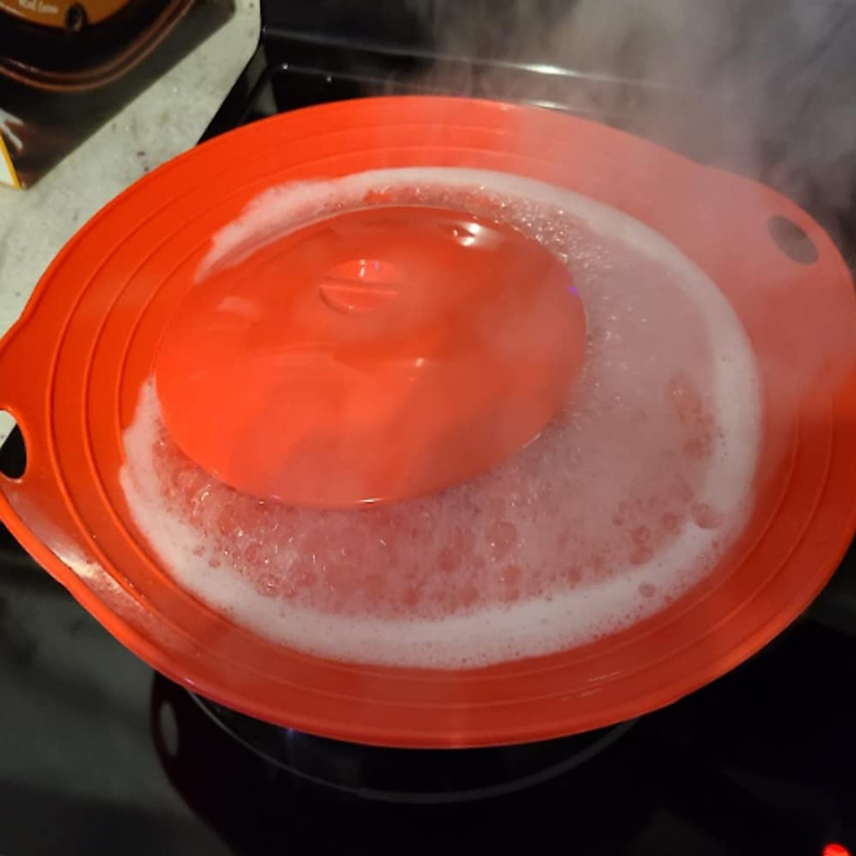 Boil Over Protector Boil Over Universal Lid Fits Openings 6" to 10" in Diameter